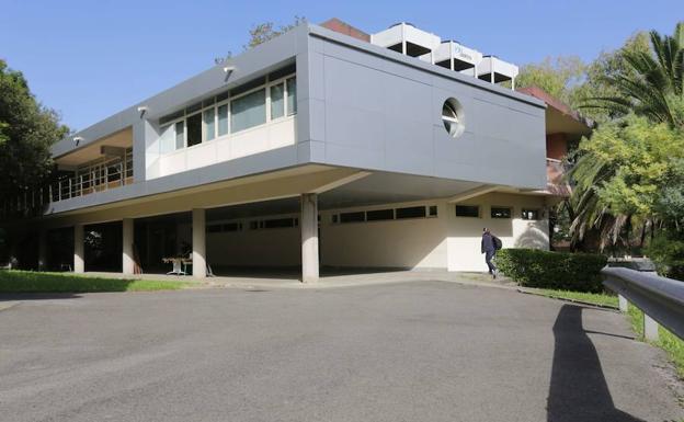 El DIPC firma un convenio con un centro de coreano de nanociencia ...