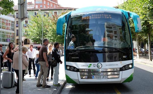 Lurraldebus alcanza 25 millones de viajes en 2018 | El Diario Vasco
